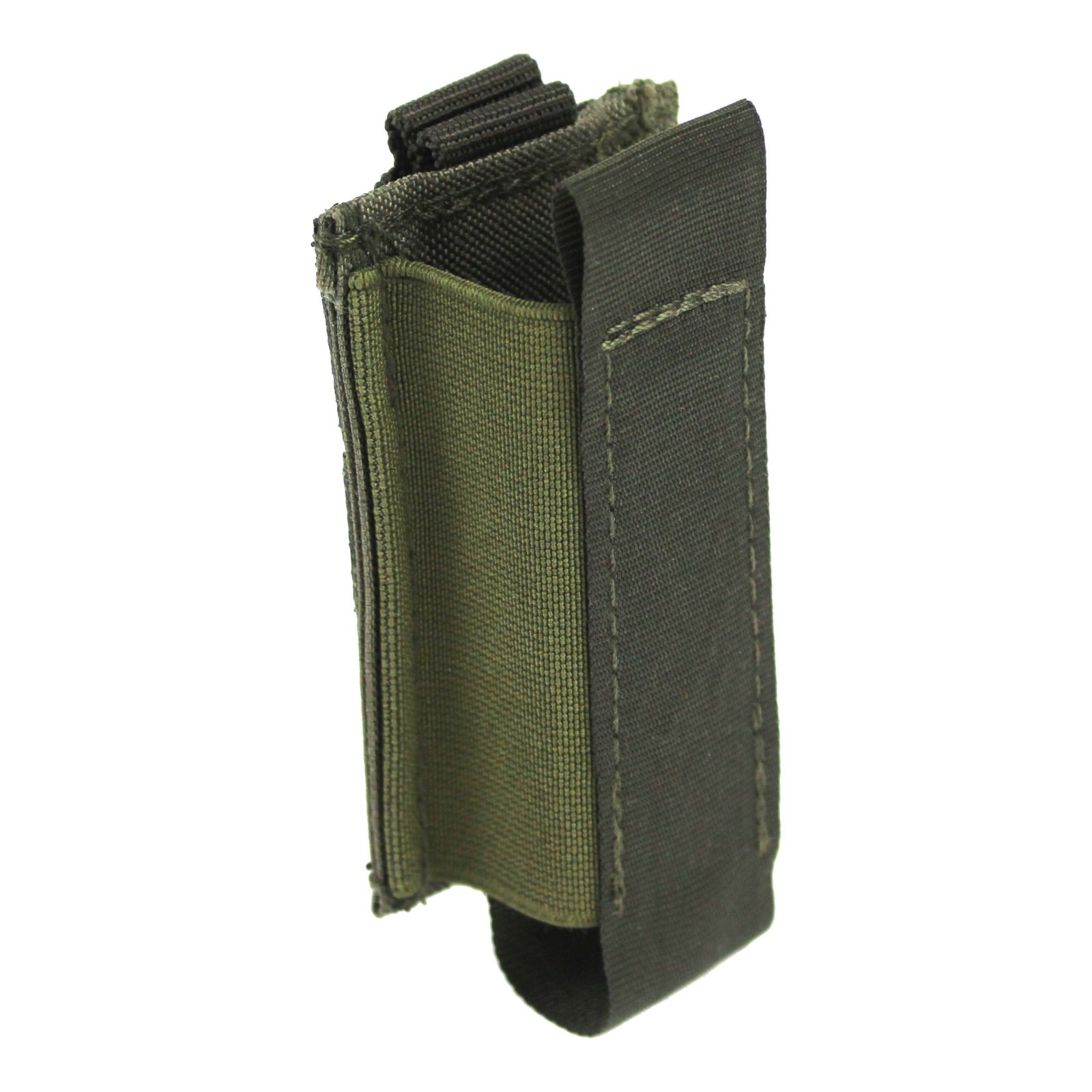 Lightweight and extra flat magazine pouch for pistol magazines
